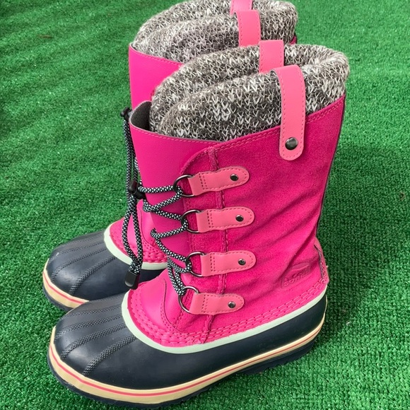 Sorel | Shoes | Sorel Pink Waterproof Boots Sz 4 | Poshmark